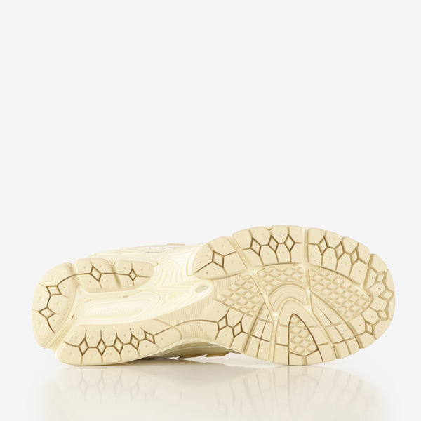 New Balance M1906NK Shoes - Pale Moss/Ambient Light – Urban Industry