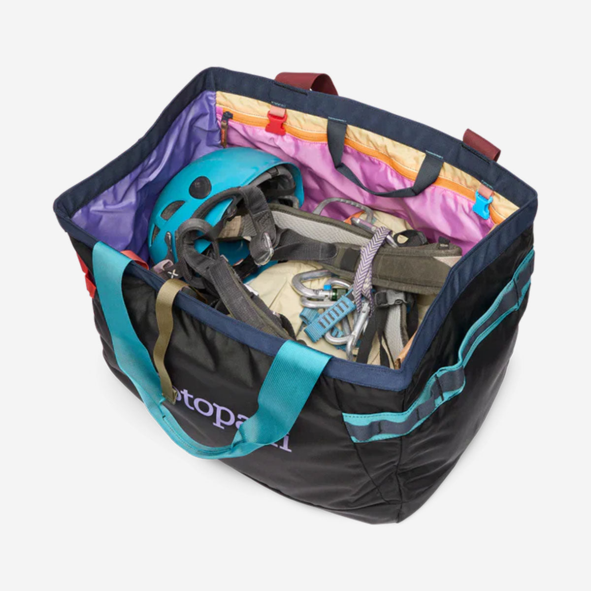 Shop Cotopaxi – Sustainable Bags and Backpacks Collection – Urban Industry