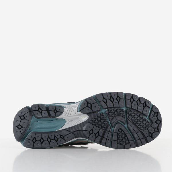 New Balance U1906WFB Shoes - New Spruce/Light Sparrow/Natural Mint ...